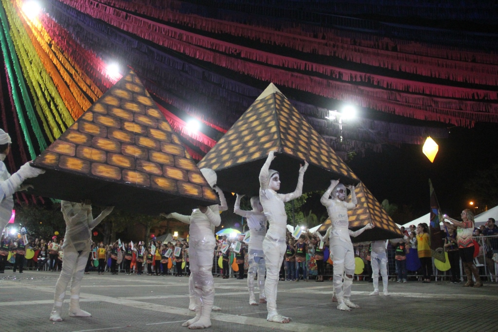 Secretaria Municipal de Educação realiza segunda noite de apresentações ...